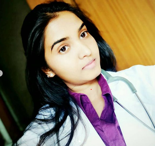 Anitha Vijayan's Instagram, Twitter & Facebook on IDCrawl